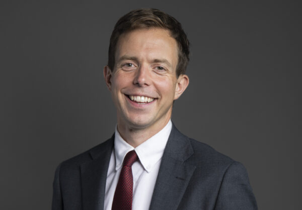 CONTACT YOUR MP : Angela Rayner – UKPOL.CO.UK